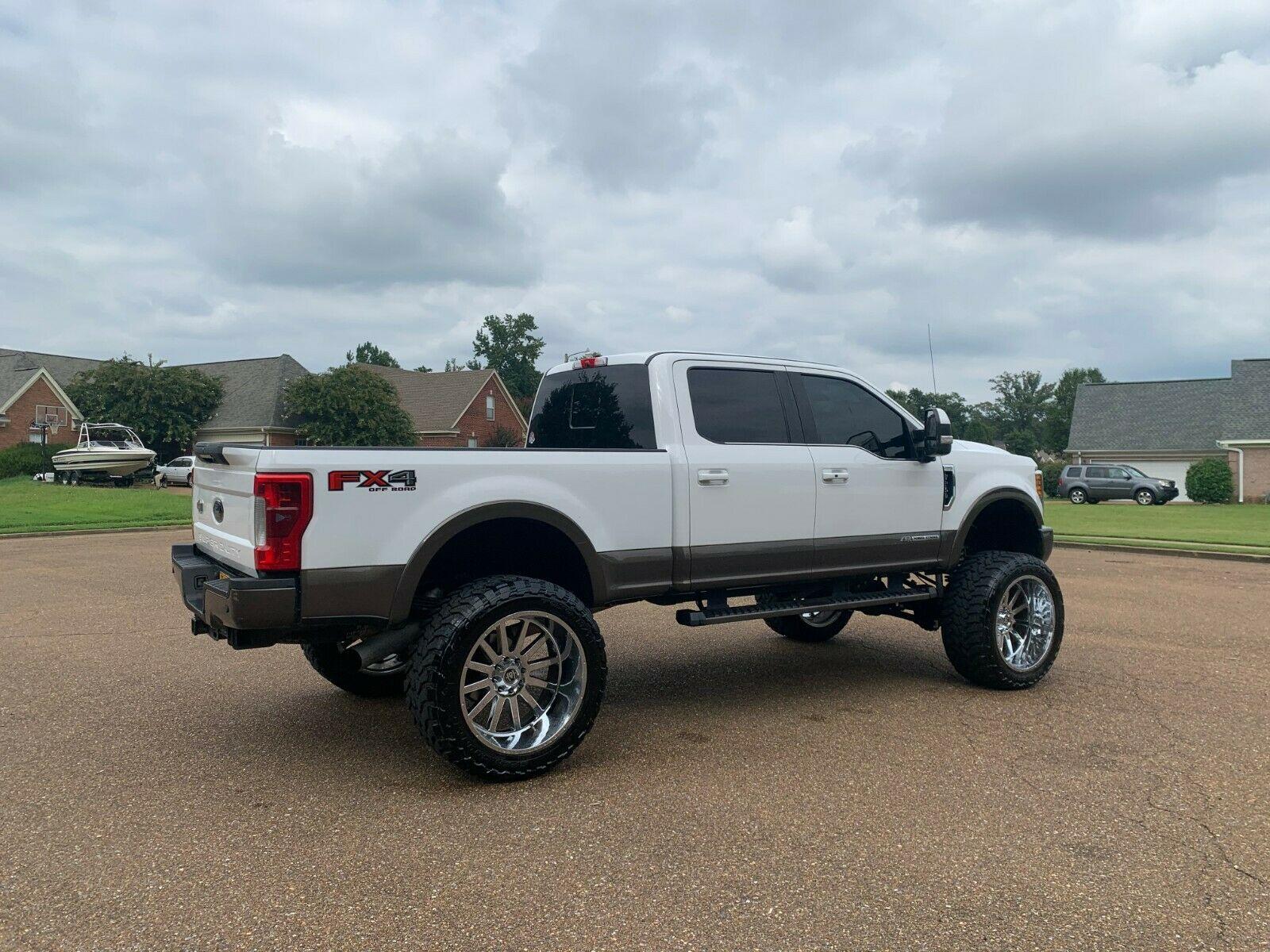 well maintained 2017 Ford F 250 KING RANCH lifted for sale