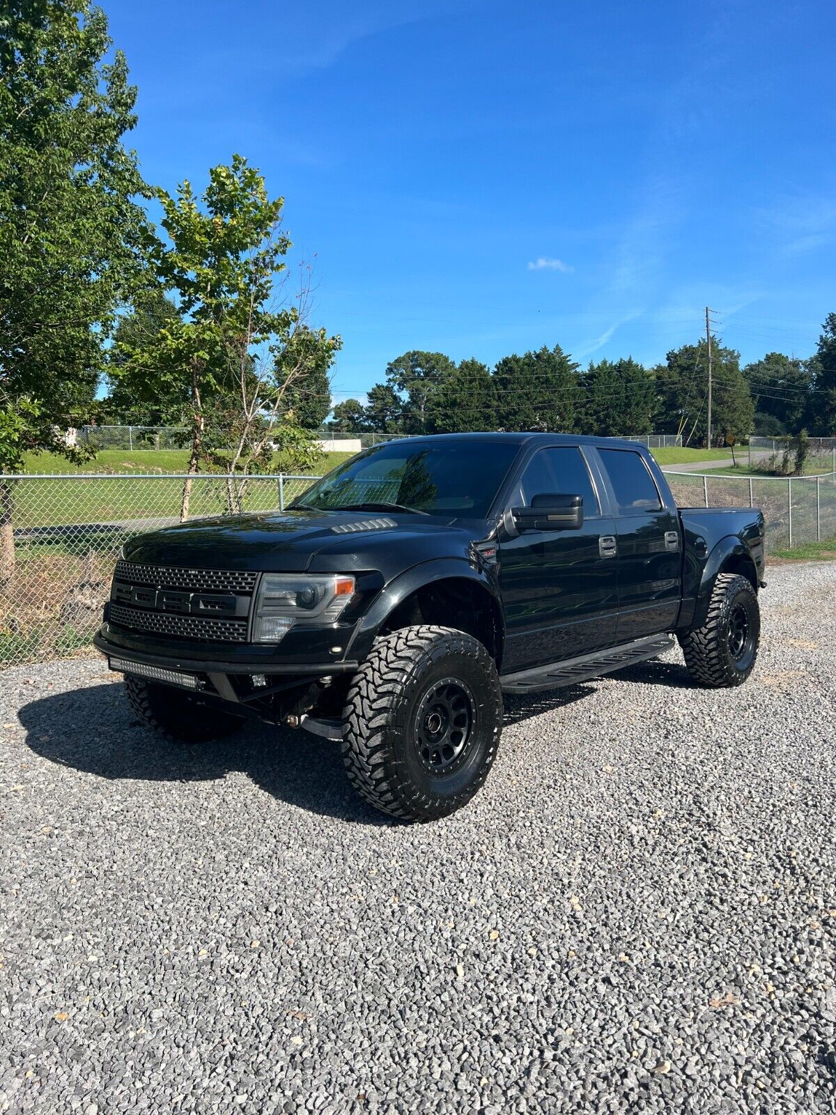 2013 Ford F-150 SVT Raptor lifted [equipped with high end parts] for sale