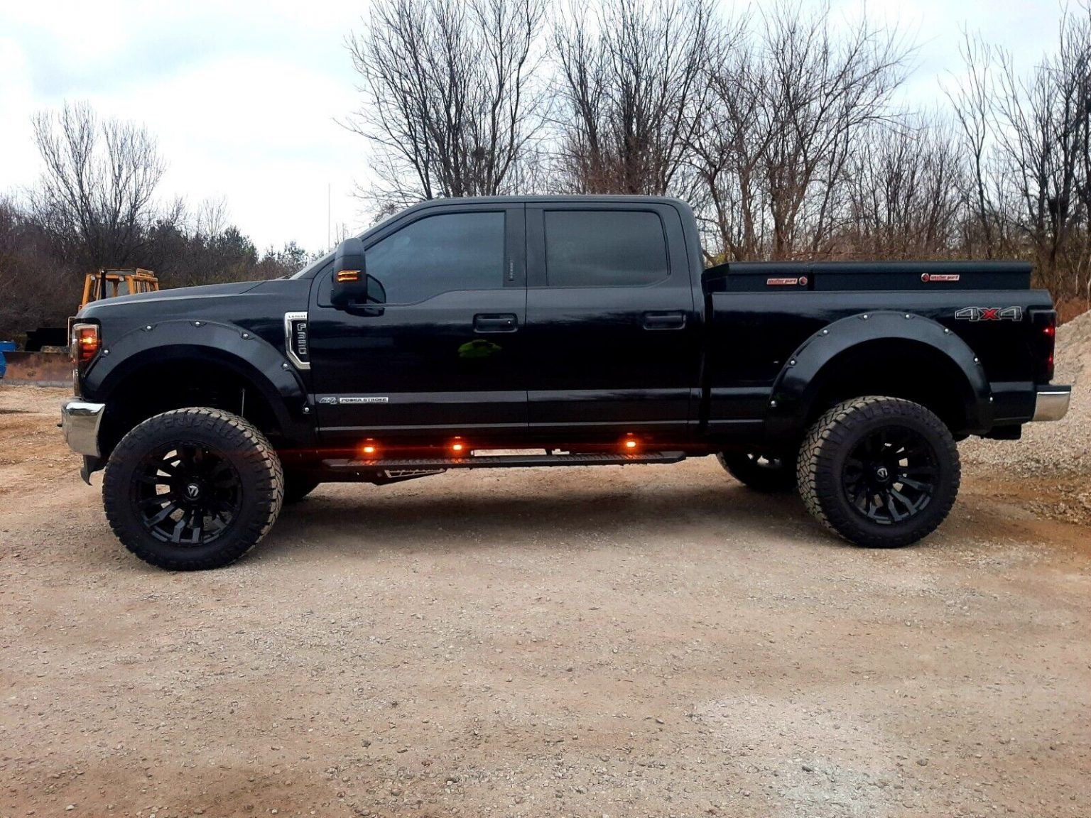 2019 Ford F-250 Super Duty lifted [unmolested with low mileage] for sale
