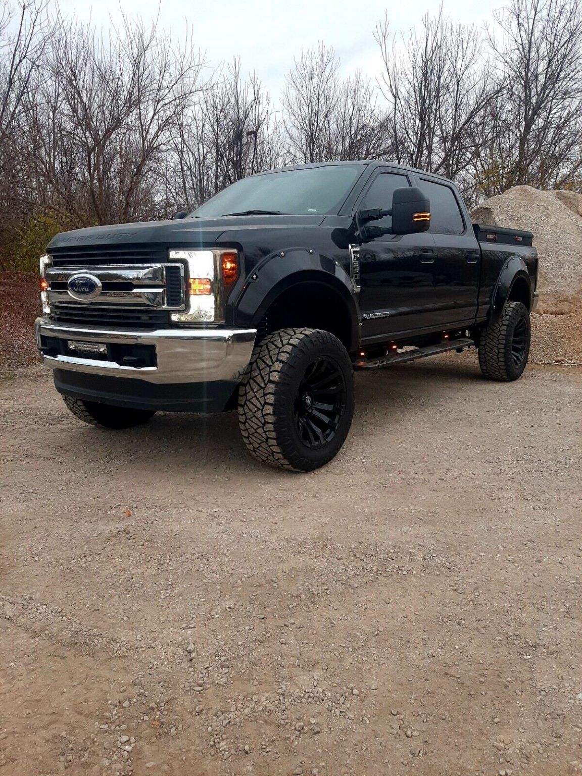 2019 Ford F-250 Super Duty lifted [unmolested with low mileage] for sale