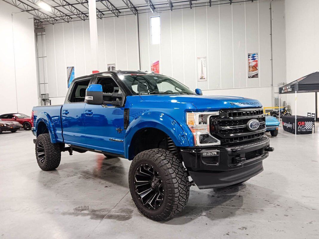 2020 Ford F-250 Lariat Black Widow lifted [head turning truck] for sale