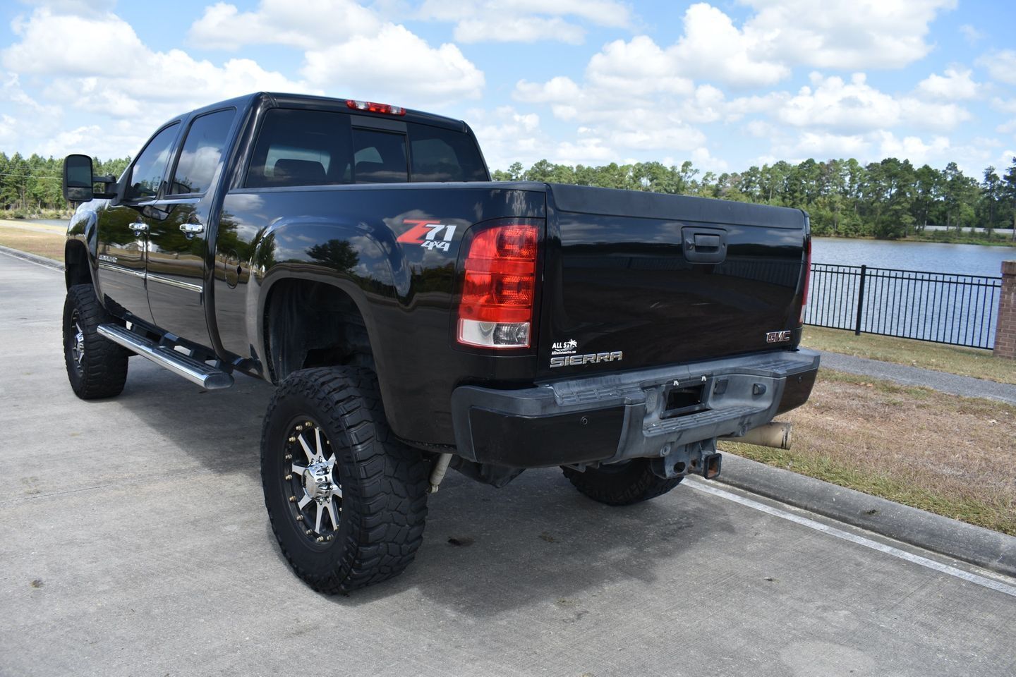 2014 GMC Sierra 2500 Denali lifted [very good shape] for sale