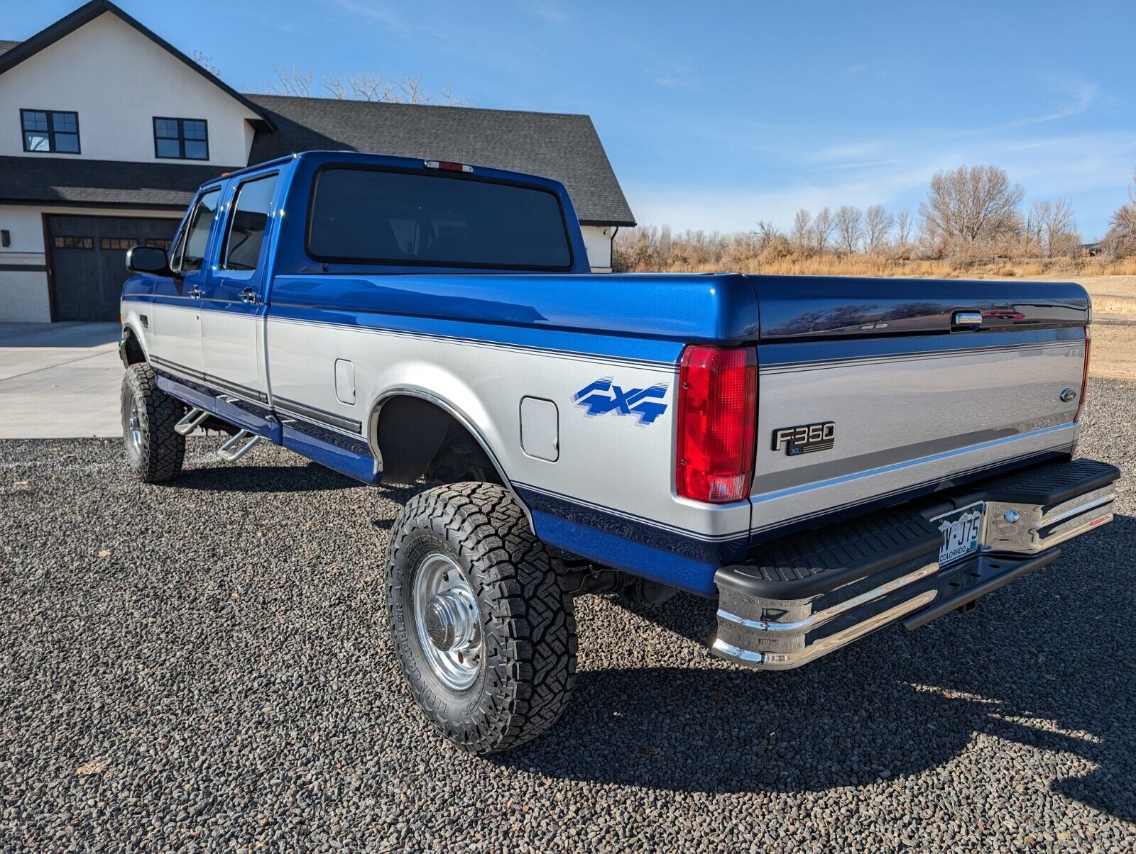 1995 Ford F-350 XL Crew Cab 4×4 lifted [repainted] for sale
